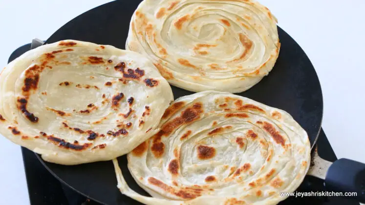 Chilli parotta recipe - Jeyashri's Kitchen