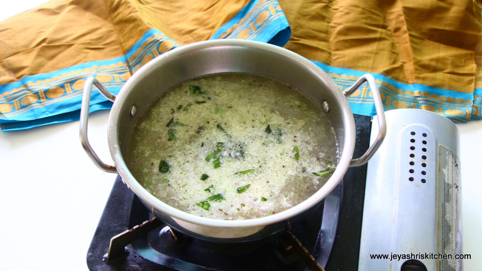 Pidi kozhukattai | Kara pidikozhattai - Jeyashri's Kitchen