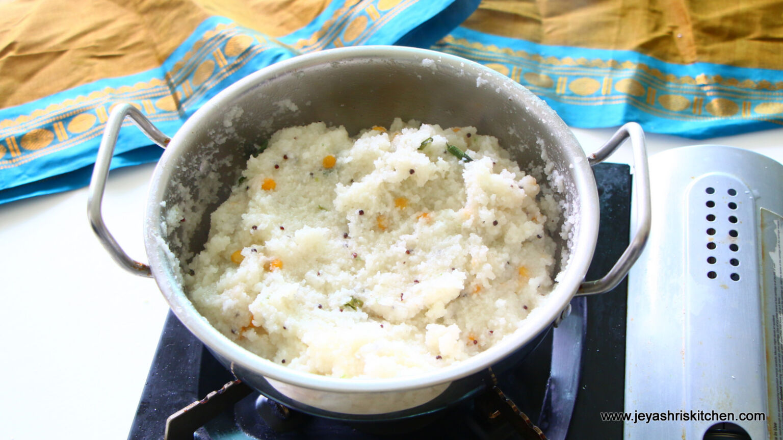 Pidi kozhukattai | Kara pidikozhattai - Jeyashri's Kitchen